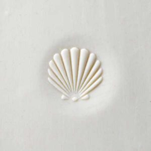 MKM Pottery Tools 4 cm Curve Top Scallop Shell Pottery Stamp